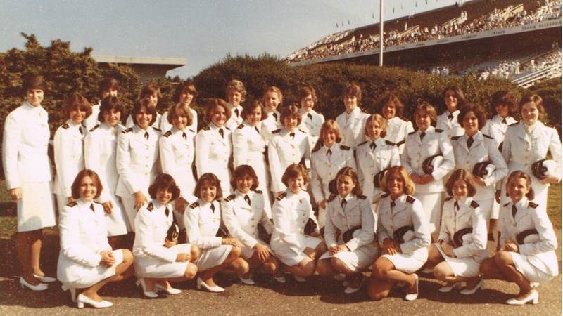 West Point's First Female Cadets Thrived in the Face of Adversity ...