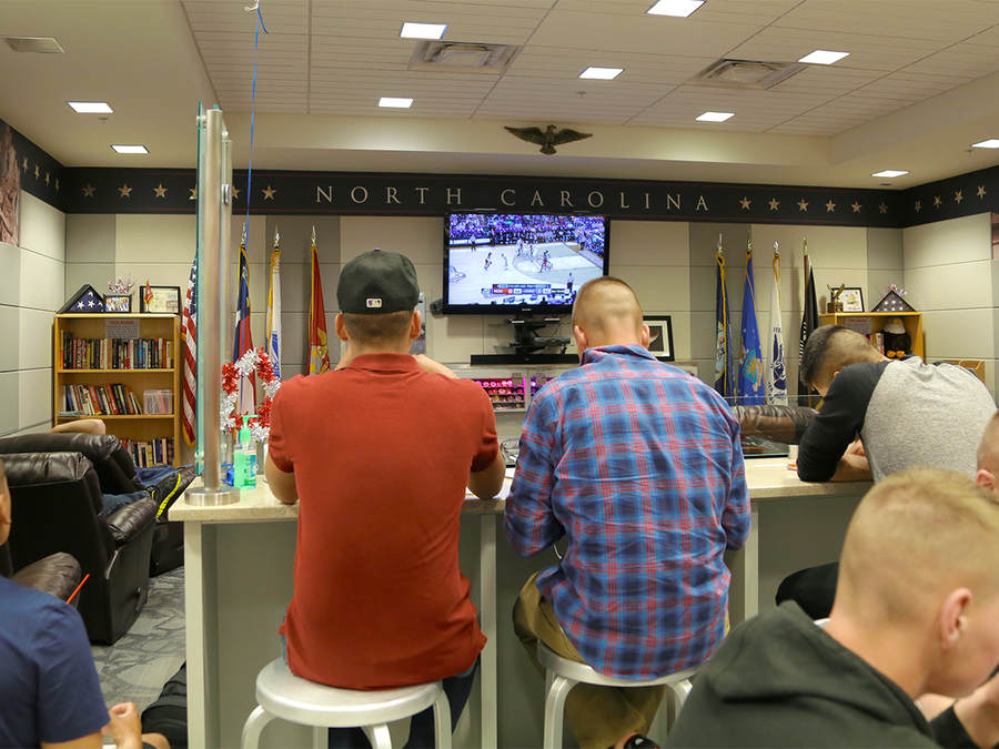 The USO Route 75 Travelogue · United Service Organizations